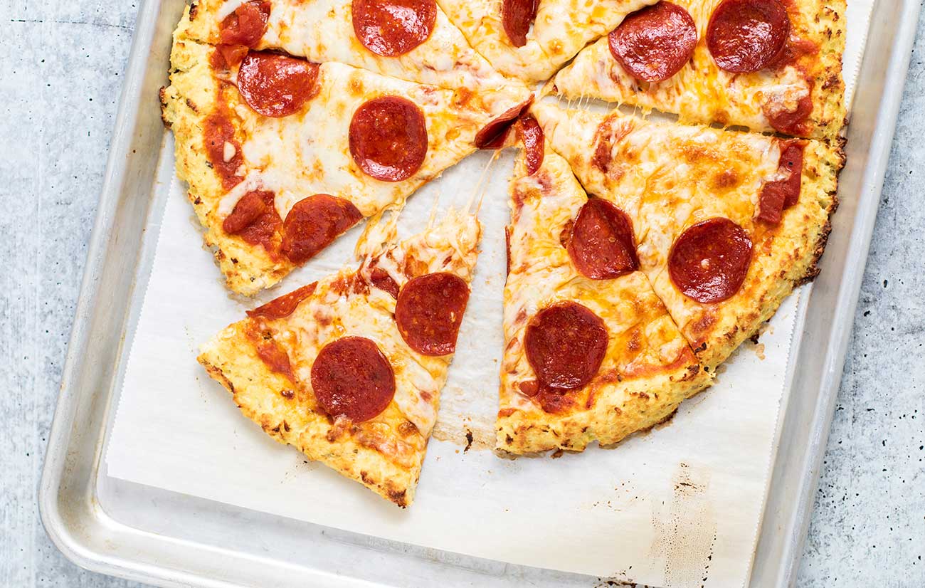 Keto Cauliflower Pizza Crust (w/ almond flour!) - Low Carb Pizza Crust