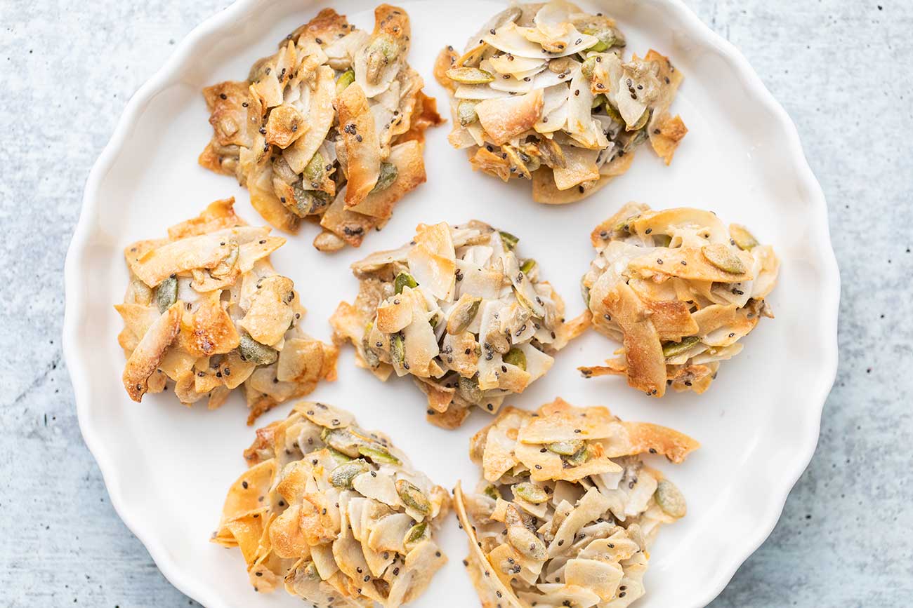 Crunchy Keto Coconut Clusters (Easy Homemade Recipe)